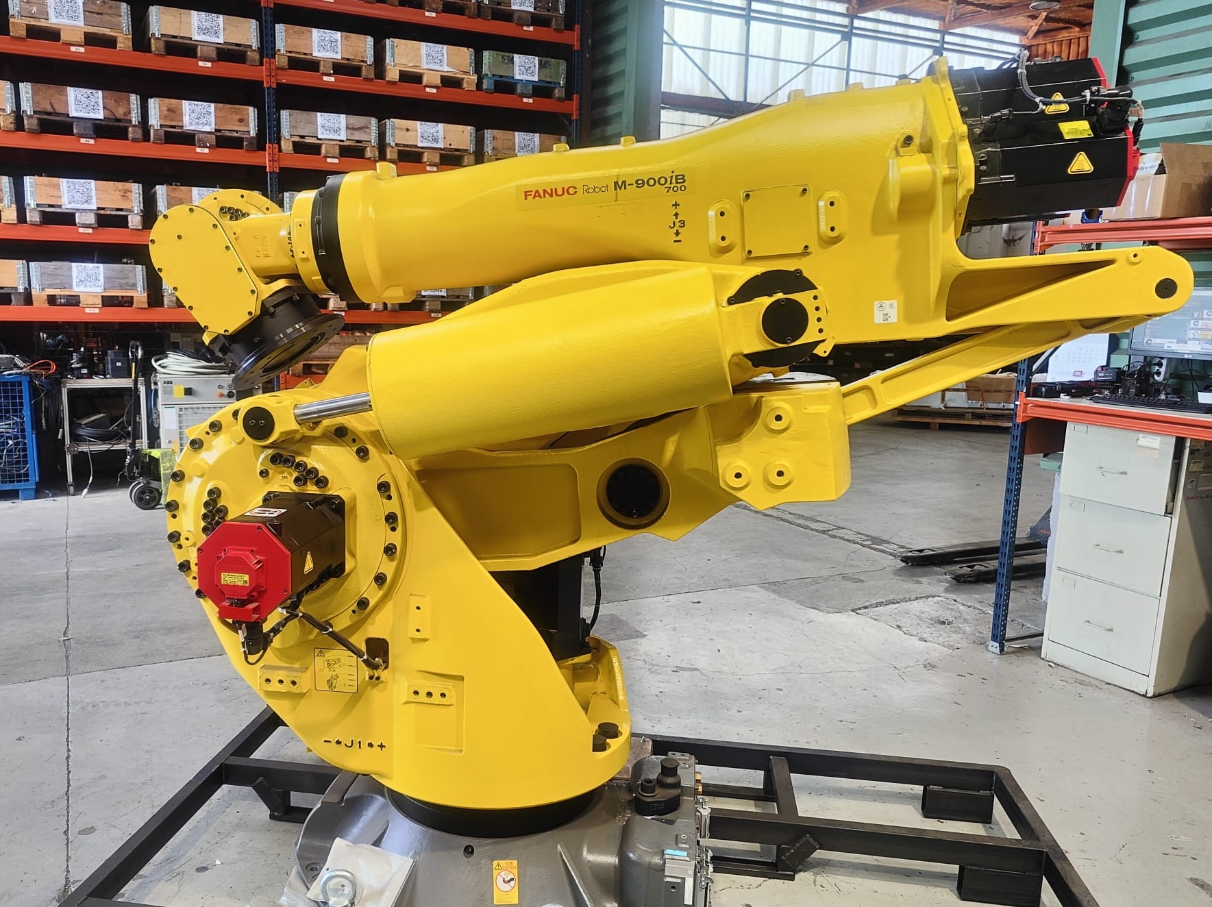 FANUC M-950IA/500: HIGH-PRECISION ROBOT POWER FOR HEAVY AUTOMATION - usedrobotstrade.com